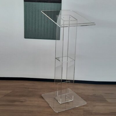 Katheder van topkwaliteit nodig? Bekijk ons assortiment!